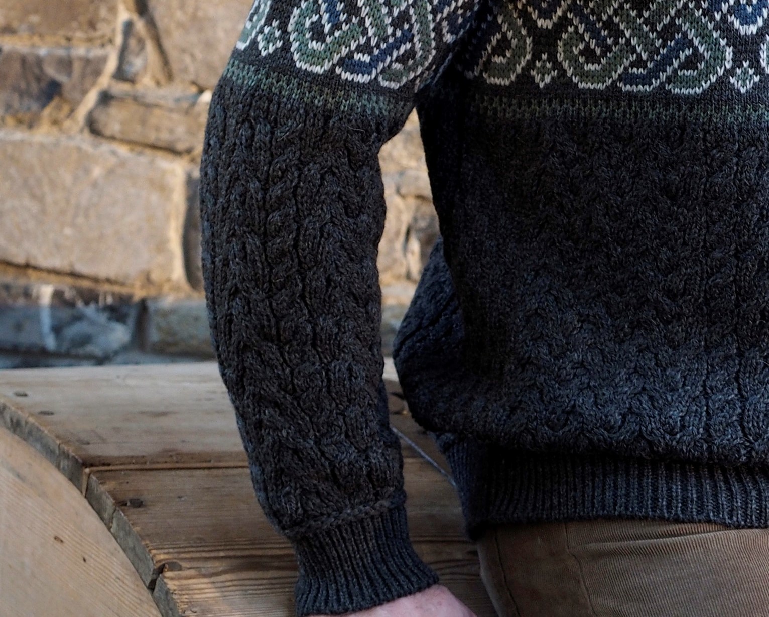 Pull irlandais chaud laine mérinos Aran Crafts